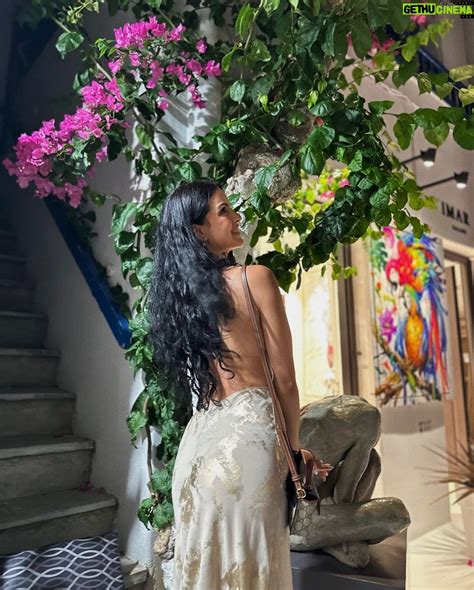 Natasa Stankovic Instagram Lifes Too Short Not To Be Cute And Kind