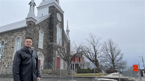 Létat De Santé Du Maire De Warwick Le Force à Se Retirer De La Vie Politique Radio Canada