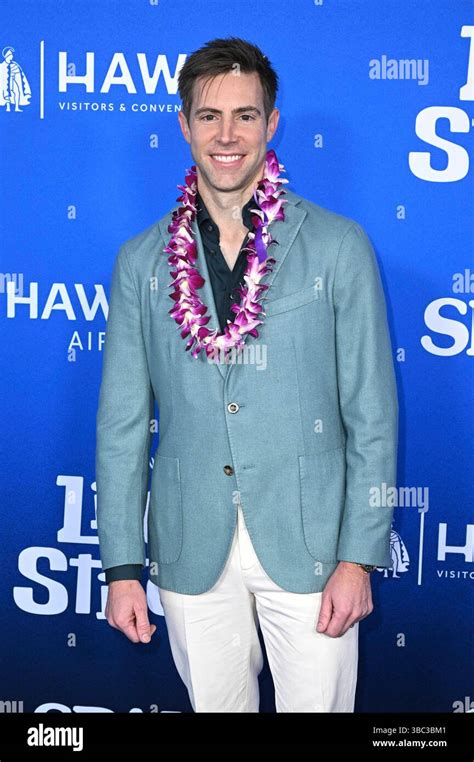 Jonathan Eirich Bei Der Weltpremiere Des Kinofilms Lilo And Stitch Im El Capitan Theatre Los