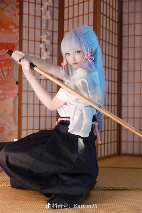 Ghim Của 비밀 Trên 포즈 Hình ảnh Cosplay Con Gái