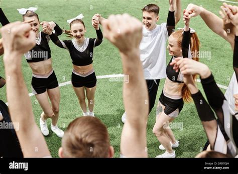 Logo Della Cheerleader Smoed