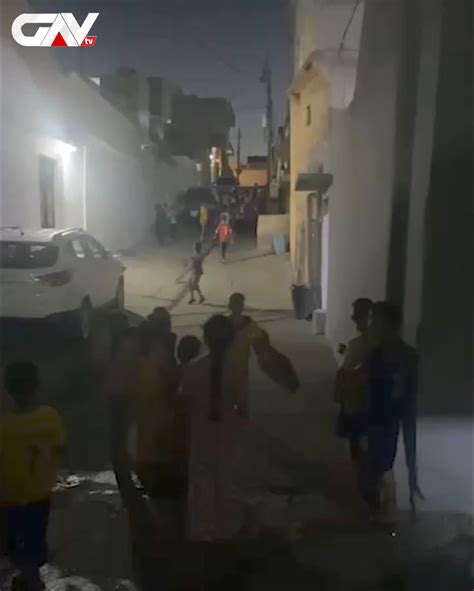 ده‌رهێنه‌رێ شانۆگه‌ریێ به‌حسێ داستانا كوردستانێ دكه‌ت ده‌رهێنه‌رێ شانۆگه‌ریێ به‌حسێ داستانا