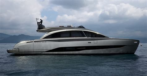 Pershings Gtx70 Sports Yacht Is A Design Forward Stunner Maxim