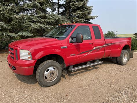 Dunkle Auction Services 2005 Ford F 350 Xlt Super Duty Supercab Long