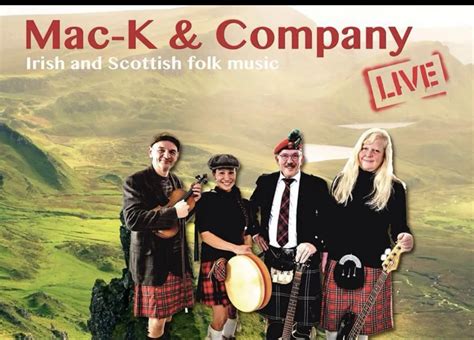 Mac K And Company Playing Klap Hesten