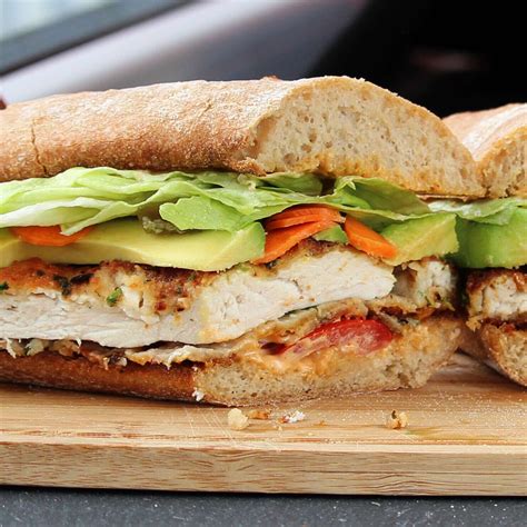 Torta De Milanesa De Pollo Recipe Fried Chicken Sandwich Sandwiches Recipes