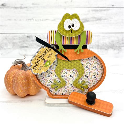 Frog Warts Toad Wood Decor Paisleys And Polka Dots