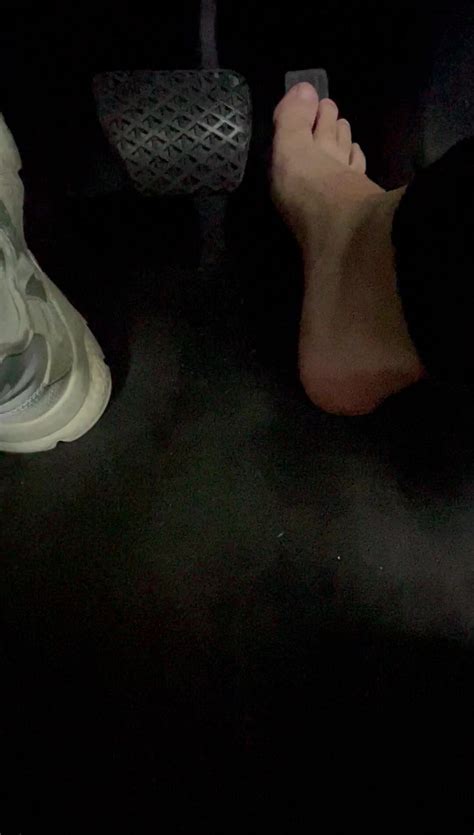 Flooring Barefoot