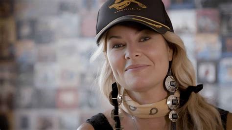 Top Female Country Singers Of 2000s That Defined A Decade Gigwise