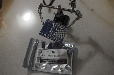 assembling the data logger shield for arduino