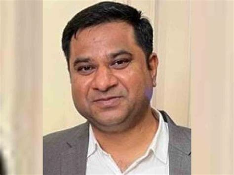 कल्याणमध्ये मेडिकल दुकानाचा परवाना देण्यासाठी ७० हजाराची लाच औषध निरीक्षकास साथीदारासह अटक