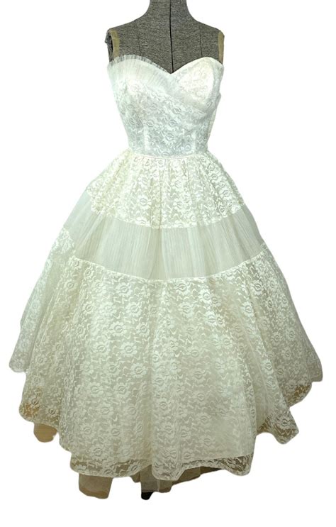 Stunning Vintage 1950s 50s Tea Length White Lace Wedding Dress Etsy