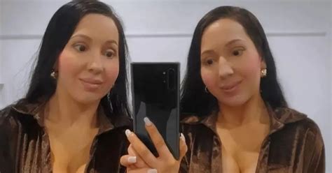 Worlds Most Identical Twins Who Share Mutual Fiancé Thrill In