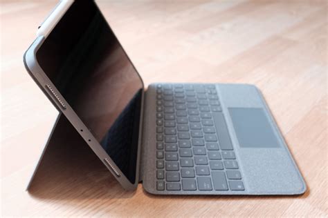 5 Reasons The Logitech Folio Touch Is Better Than Apple S Smart Keyboard