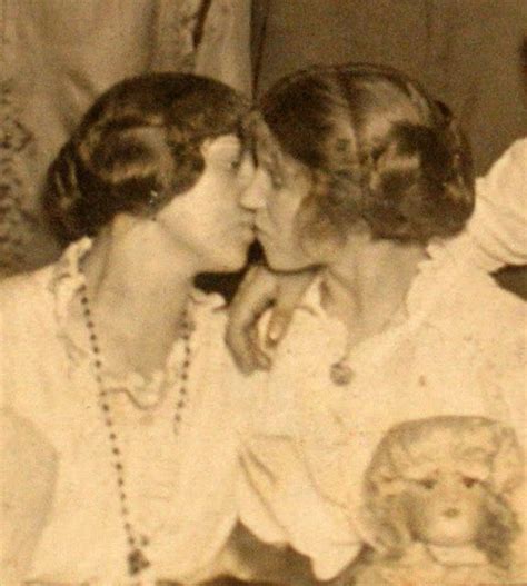 Sapphic History Wlw Vintage Vintage Lesbians Vintage Photos