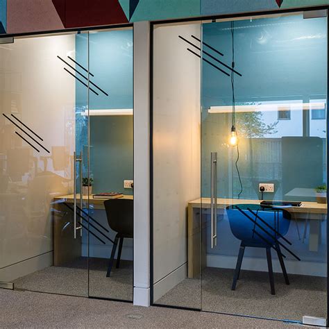 25 Modern Office Glass Door Designs For Inspiration