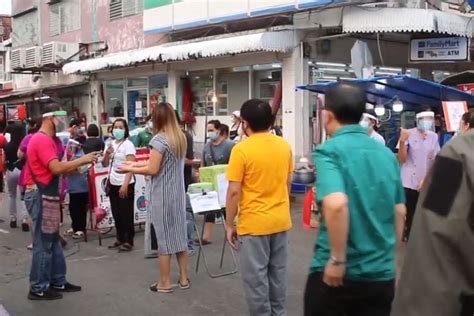 Scared But Desperate Thai Sex Workers Forced To The Street