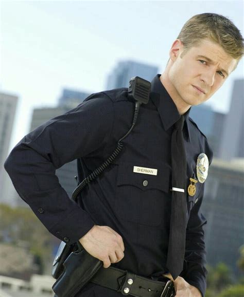 Pin De Severo Arcangelo En Ben Mackenzie Personajes