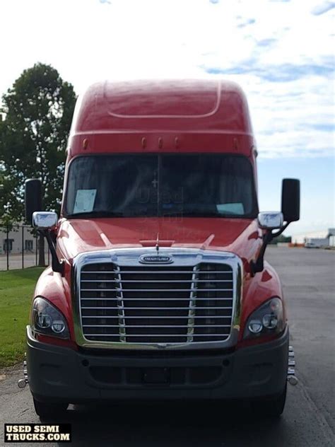 2017 Freightliner Sleeper Truck For Sale In Woodstock Illinois