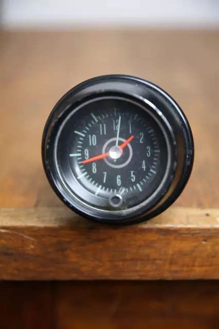 Vintage 1967 68 Chevy Camaro Dash Clock Gm Car Accessory Parts Or Repair 427 69 Picclick Ca