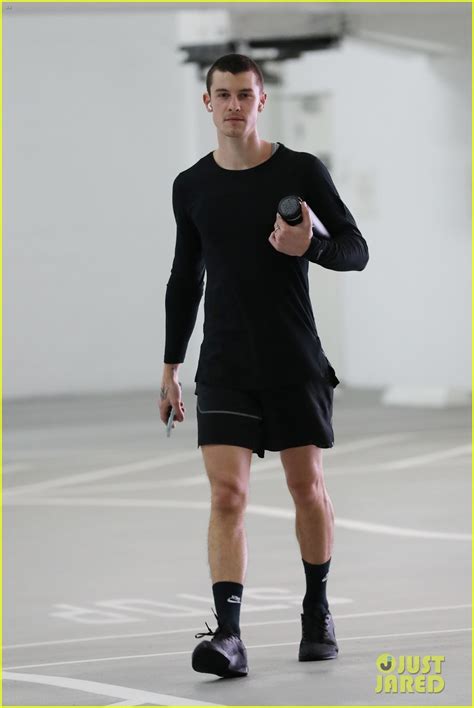 Shawn Mendes Kicks Off The Week With A Workout After Debuting New Look
