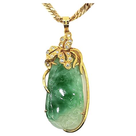 Vintage Carved Natural Jadeite Jade And Diamond Pendant Necklace In