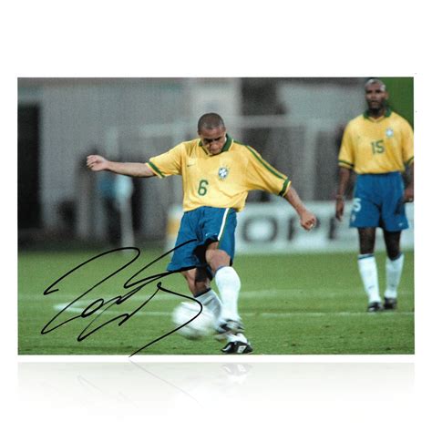 Roberto Carlos Signed A4 Photo The Collectors Corner