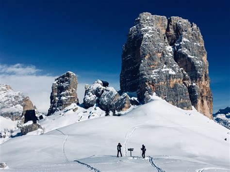 Schneeschuhwanderung Zu Den 5 Torri Von Baita Bai De Dones Zur