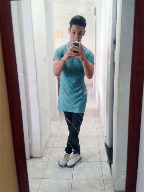 Guy Mirror Selfie Tumblr