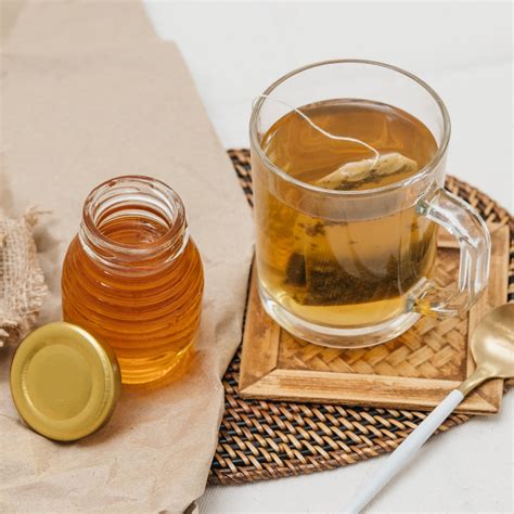 MY DAILY HEALTHY TEA ROTATION - Kelly Kruger Brooks + Madison Charles Oils