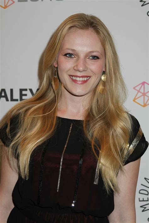 Emma Bell Bombshell Beauty Women Beautiful Women