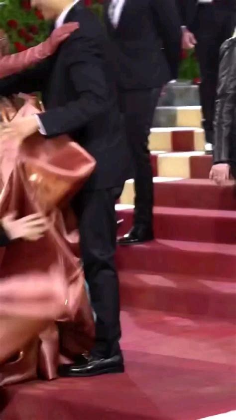 تغییر لباس بلک لاولی در مت گالا ۲۰۲۲ Met Gala Nice Dresses Blake Lively