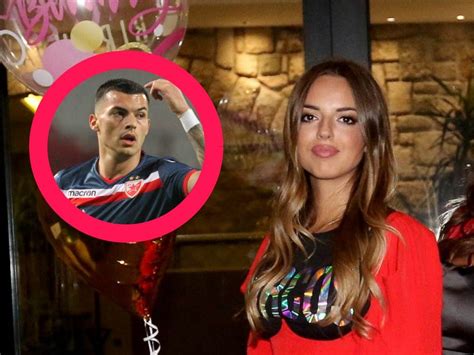 Sofija Šašić I Nemanja Radonjić Raskinuli Mondo