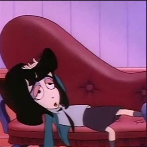 Pin By Annie N On Beetlejuice Lydia Deetz Beetlejuice Cartoon Tim Burton Films Beetlejuice