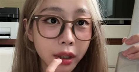 이것 없이 못 살아 러블리즈 서지수 세정기 어디 쓰길래