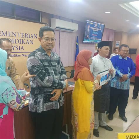 Rosli Abdullah Adun Kuala Linggi