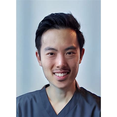 Dr Kemble La Smile On Clinics