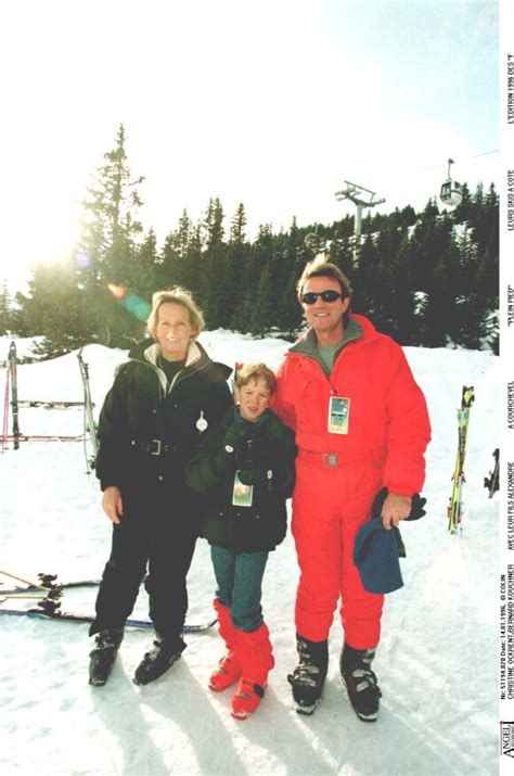 Photo Bernard Kouchner Christine Ockrent Et Leur Fils Alexandre à