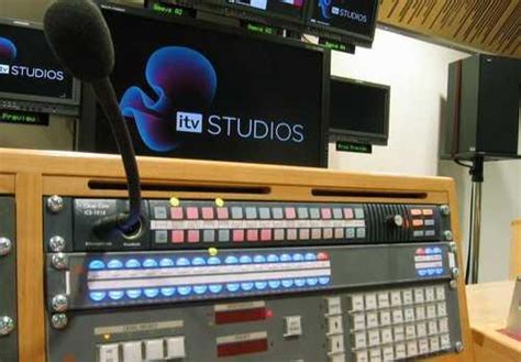 Матрица связи Clear Com Eclipse Pico с панелями IC Festima Ru Мониторинг объявлений