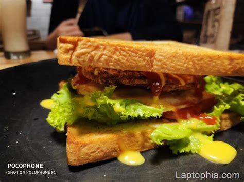 Review Pocophone F1 By Xiaomi Smartphone Flagship Killer Terbaik 2018 Laptophia