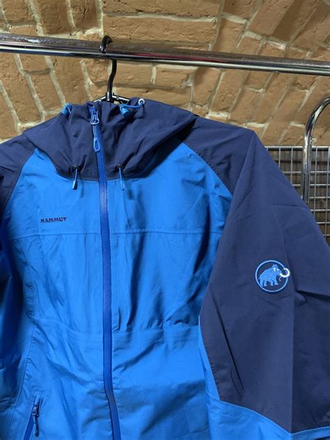 Куртки Mammut gore-tex мембрані туристині на утяжках нові Women чорні ...