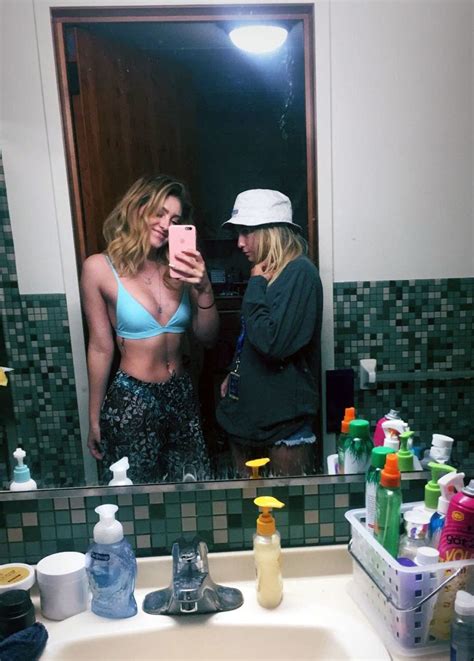 Willow Shields Nude Pics Scenes And Porn Video Scandal Planet