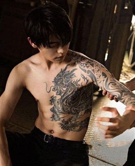 43 Xiao Yu Liang ý Tưởng Dao Mổ Diễn Viên Hình ảnh