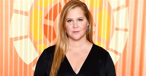 Amy Schumer Is A Week Into Ivf Instagram Post Reveals