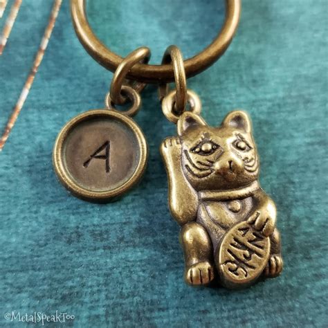 Japanese Maneki Neko Lucky Cat Keychain Etsy