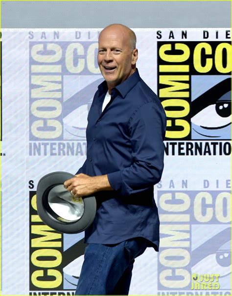 M Night Shyamalan Debuts First Glass Trailer Watch Now Photo