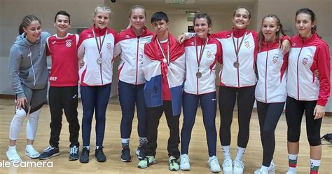 Iva Gerić Je Prvakinja Balkana Vilk I Osmanović Viceprvaci Balkansko Prvenstvo U Hrvanju 24sata