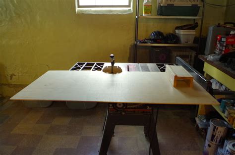 Patching Holes In The Garage Patching Holes The Easy Way 1 Plaster And Disaster Plaster