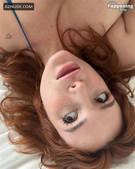 Bella Thorne Sizzles In Sexy Selfie Aznude