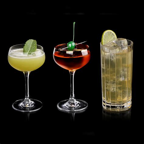 1970s Cocktails And Disco Drinks